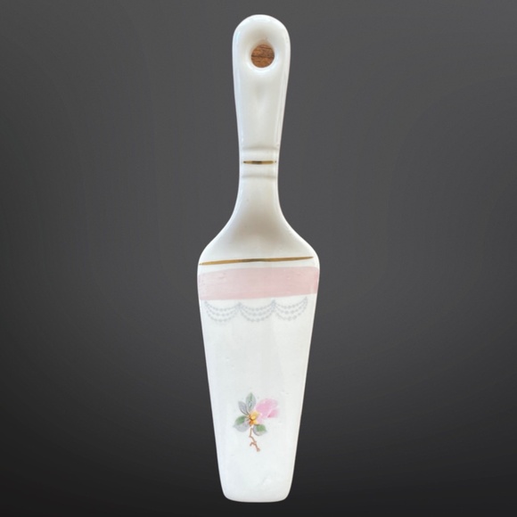 Vintage | Dining | Vintage 95s Cream Ceramic Cakepie Server W Pink ...